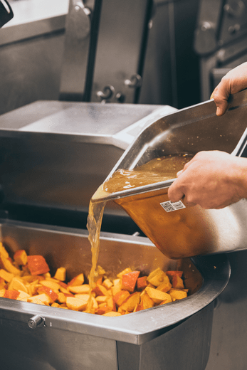 GN container 2/1 100 // Products